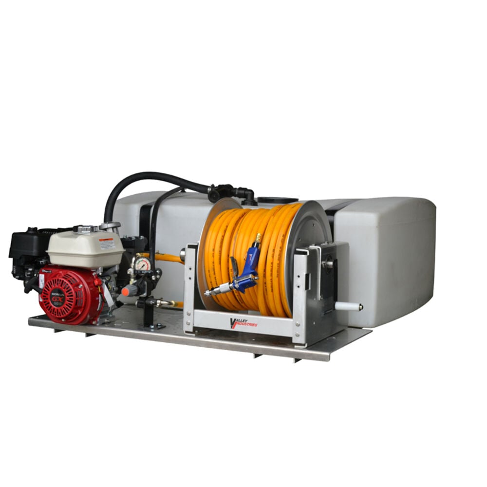 110-Gallon Low Profile Sprayer | Atwoods